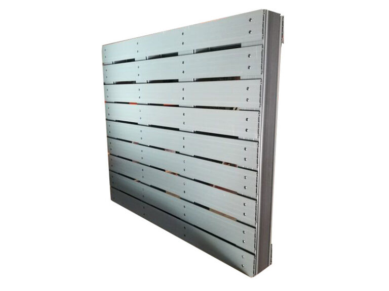 Custom-Made & Oversized Pallet Solutions | Logimarkt